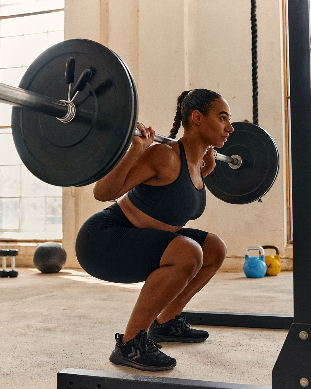 Squat Wolf – Shapeit